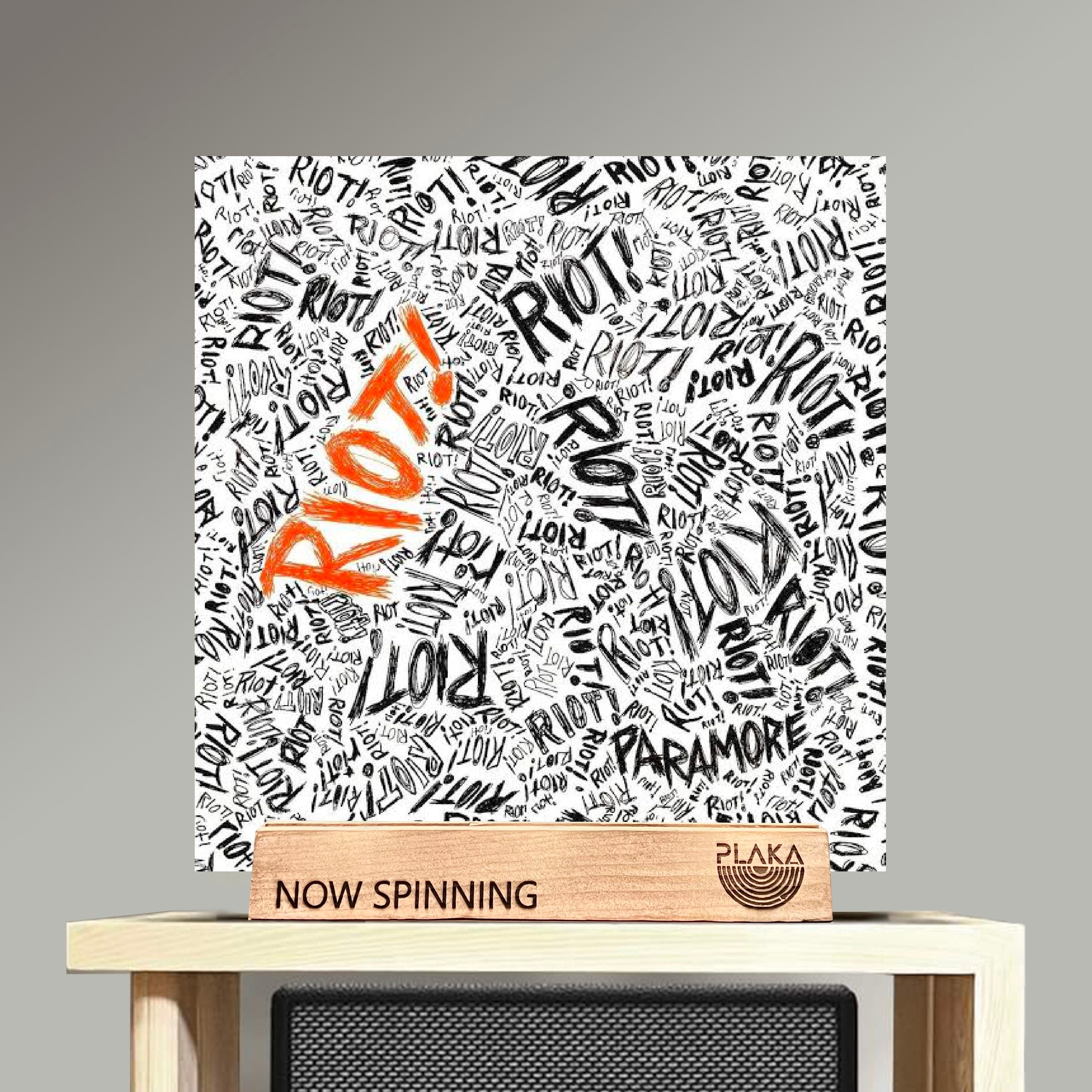 Paramore - Riot – Plaka.MNL